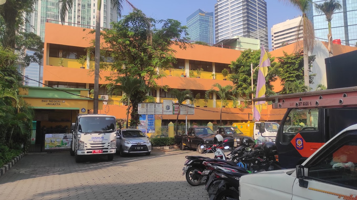 SMP NEGERI 58 JAKARTA